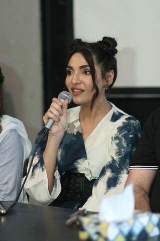 Showcase Announces All-new Drama Series “daurr” Based On Safinah D ...